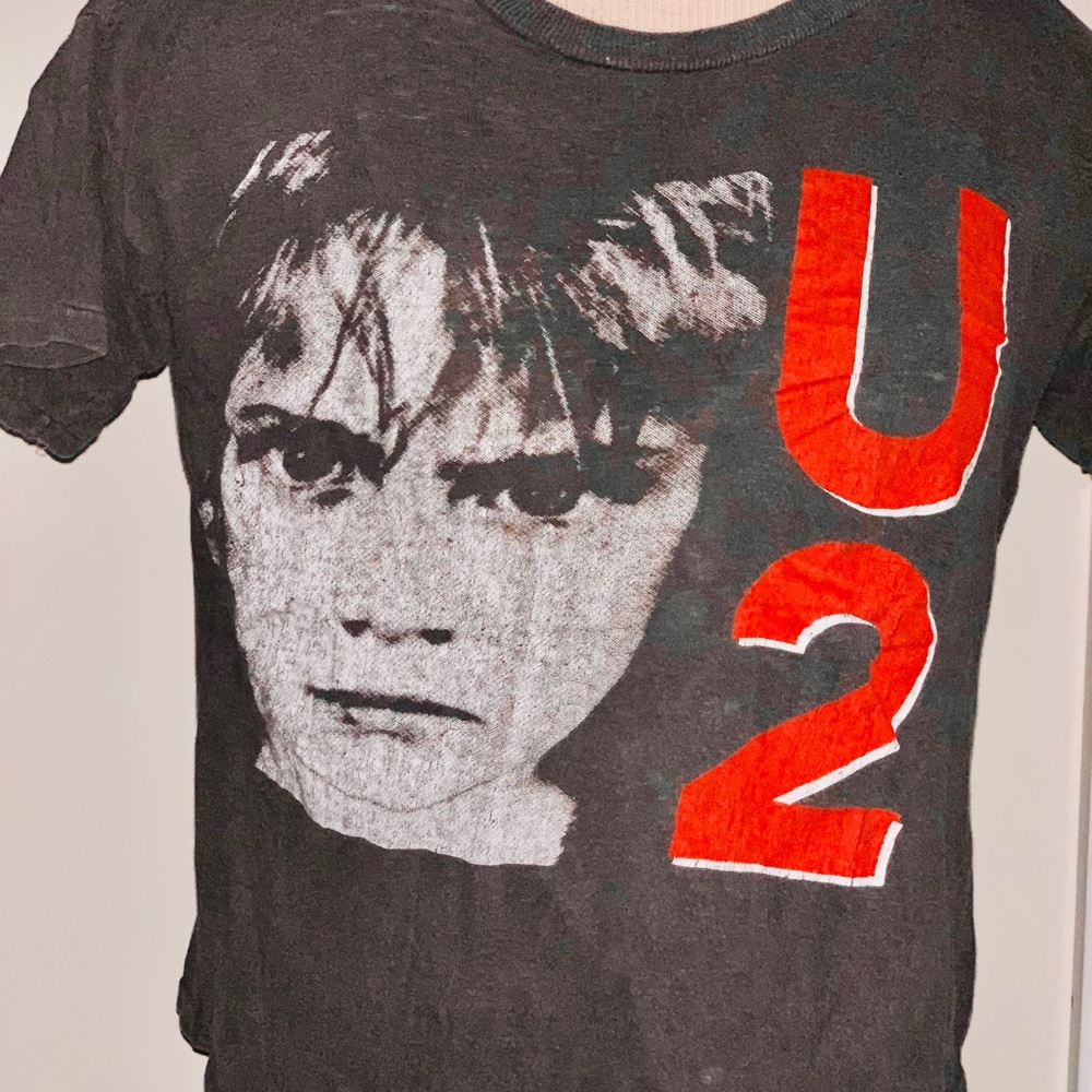 Vintage U2 Unforgettable Fire Tour 1985 Concert T - Gem